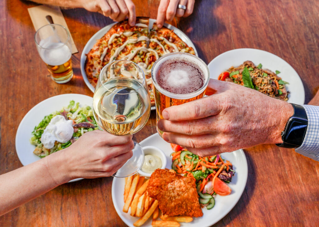 Enquire Now - Warwick | Eat, Drink, Play & Stay
