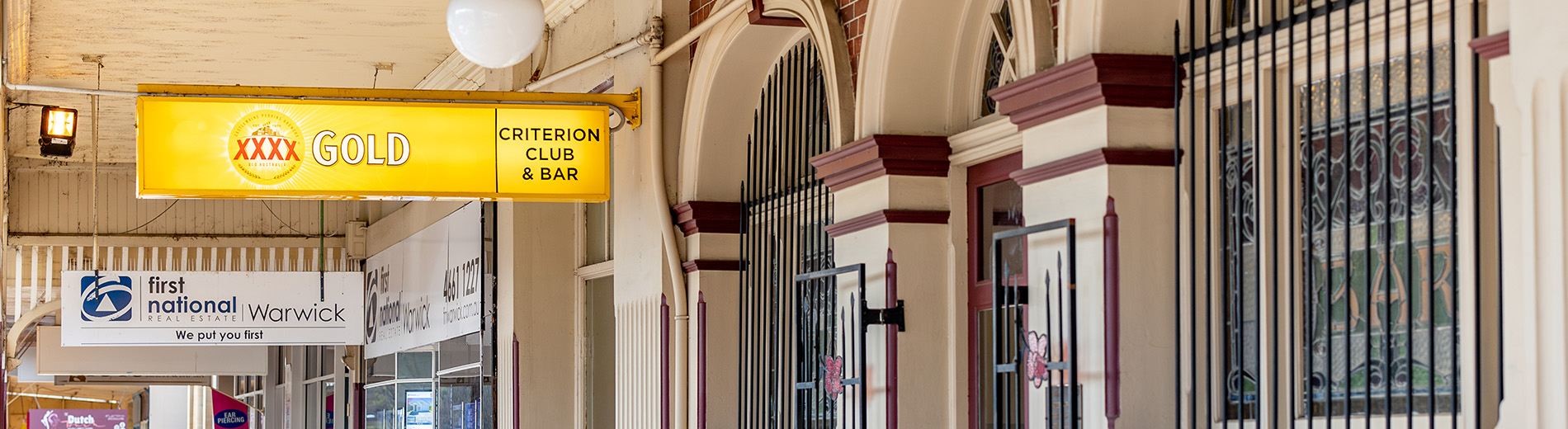 Careers - Warwick | Eat, Drink, Play & Stay